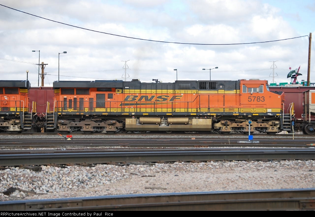 BNSF 5783